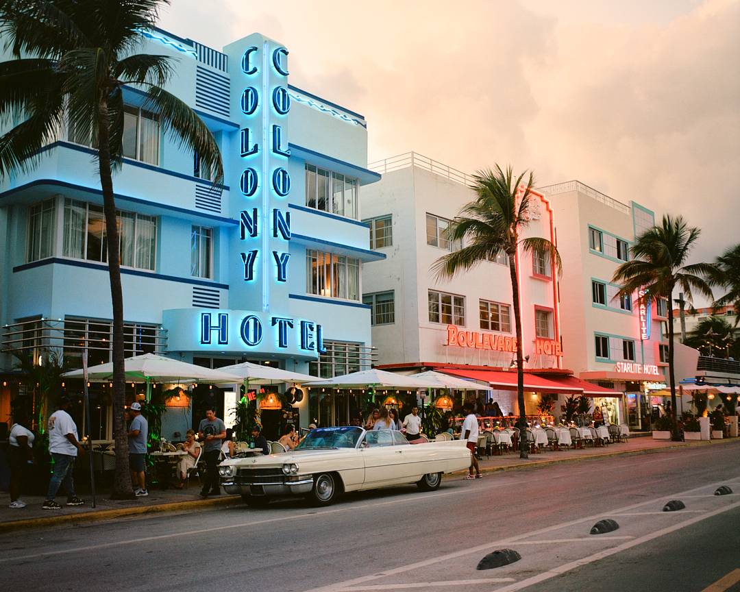 Ocean Drive, Miami - Limited Edition Print - Glassette