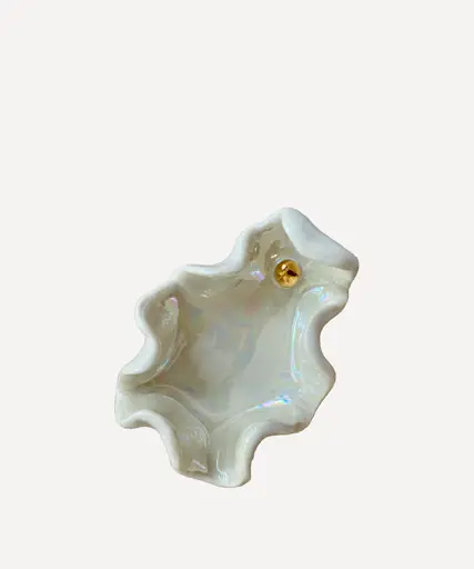 Porcelain Ceramic Oyster Shell Pinch Pot - Glassette